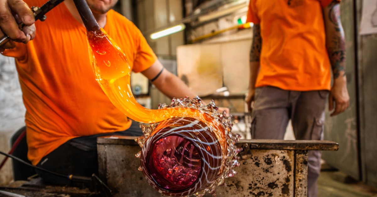 Vases – Page 3 – wavemuranoglass