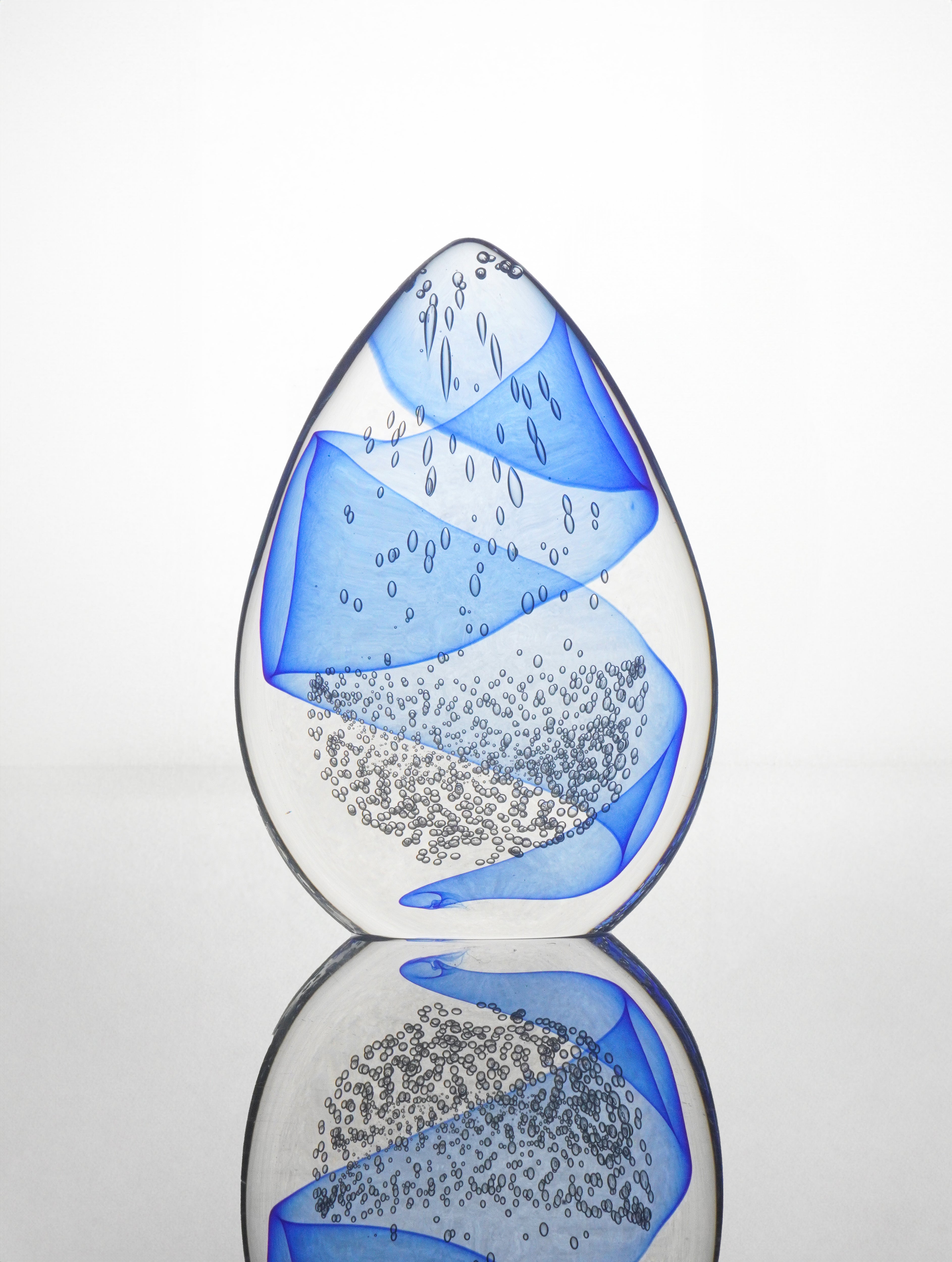 "Vortex" Murano Glass Sculpture - Chroma Collection – wavemuranoglass